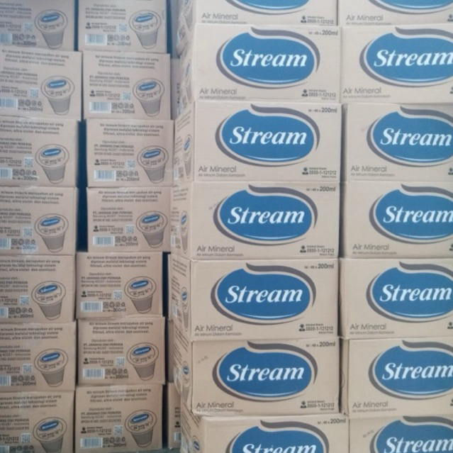 Jual Stream air mineral cup 200ml x 48 cup kemasan dus | Shopee Indonesia
