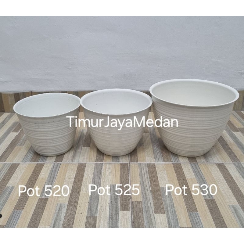 Jual Pot Bunga Plastik Putih Anti Pecah Lengkap Ukuran Tawon Bergaris ...