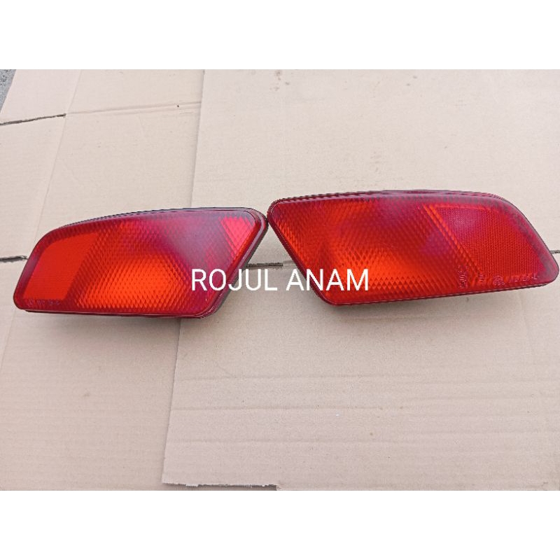 Jual LAMPU REFLEKTOR BUMPER BELAKANG JETBUS 1 ADIPUTRO ORIGINAL ...