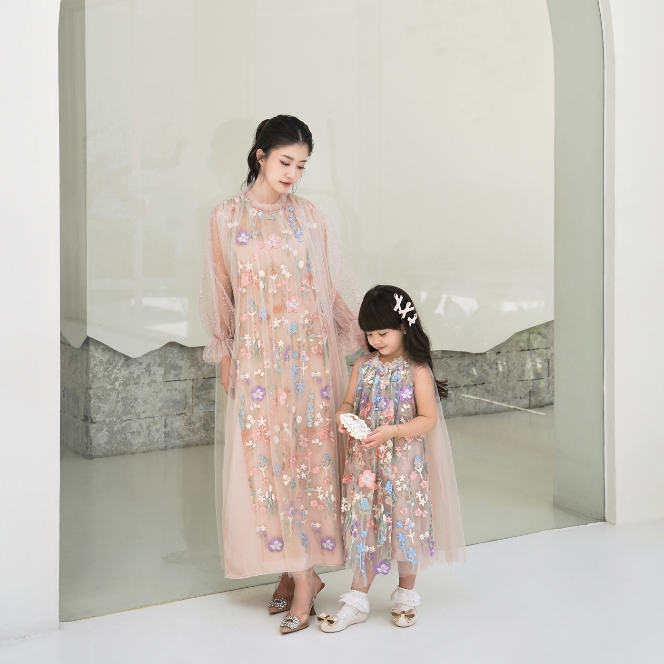 Jual Aura Label - Roseanna Dress In Soft Peach | Shopee Indonesia