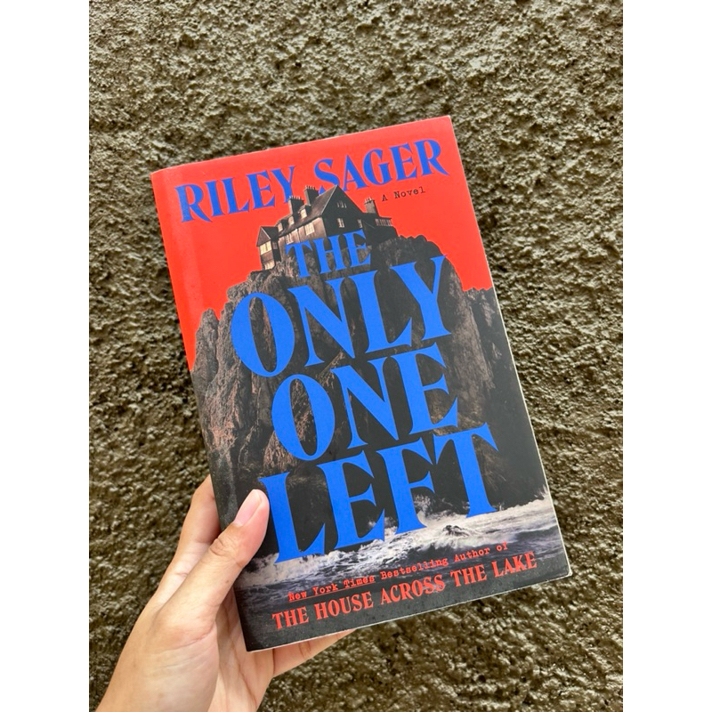 Jual The Only One Left-Riley Sager | Shopee Indonesia