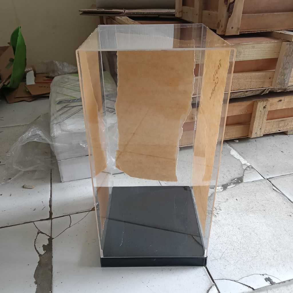 Jual Display Box Pajangan Akrilik PxLxT 15x15x28cm | Shopee Indonesia