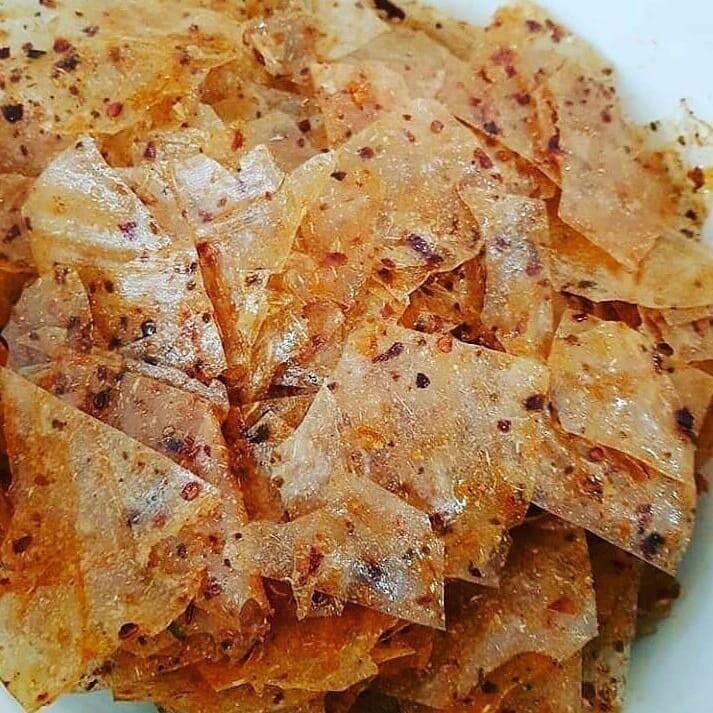 Jual 1 Kg Kripca Extra Pedas Keripik Kaca Pedas Daun Jeruk Snack ...