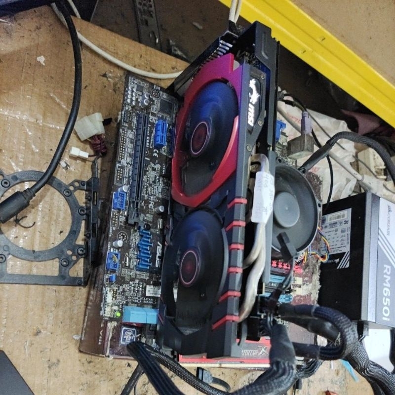 Jual vga gaming MSI r9 380 4gb 256bit ddr5 | Shopee Indonesia