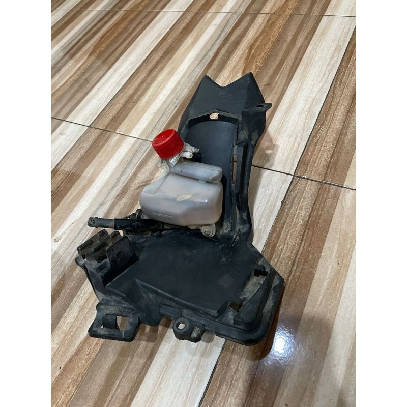 Jual dudukan tempat radiator Vario 150 second original | Shopee Indonesia