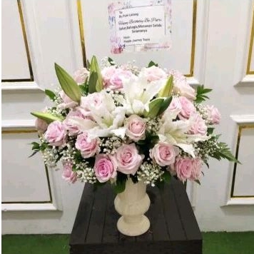 Jual RANGKAIAN BUNGA MEJA // TABLE FLOWERS | Shopee Indonesia
