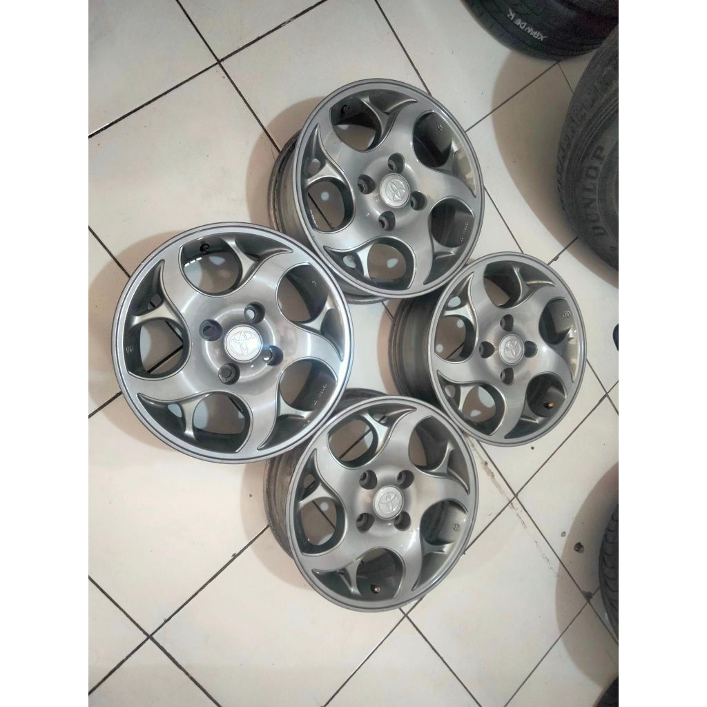 Jual velg mobil kijang krista ring 15 baut 4x114,3 velg bekas r15 ...
