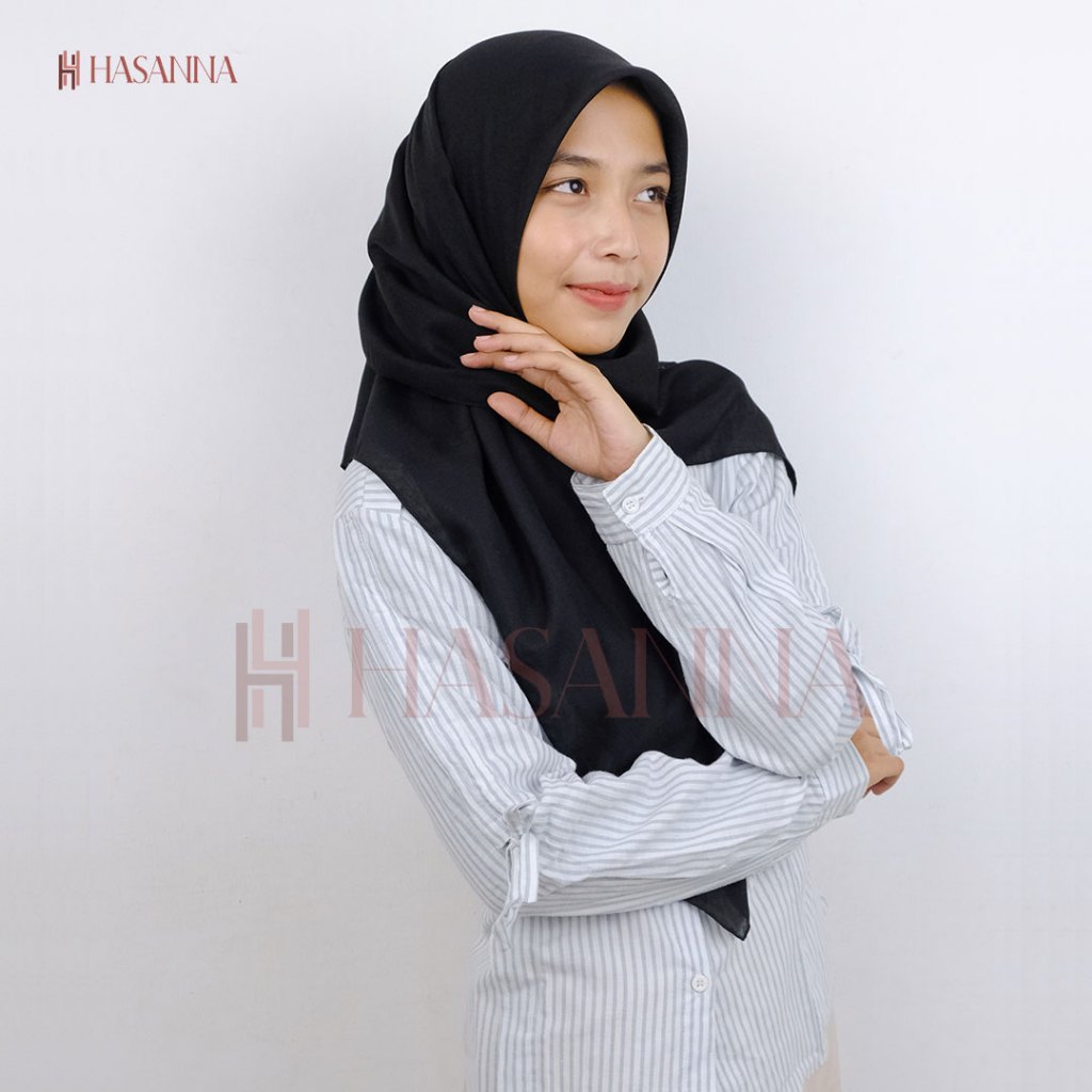 Jual Hasanna Hijab - Zahara Paris Square Hitam ( Hijab Segiempat Paris ...