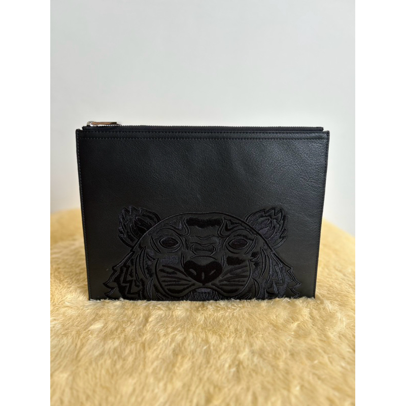 Jual Kenzo Blk/ A4 size Clutch (NBU) | Shopee Indonesia