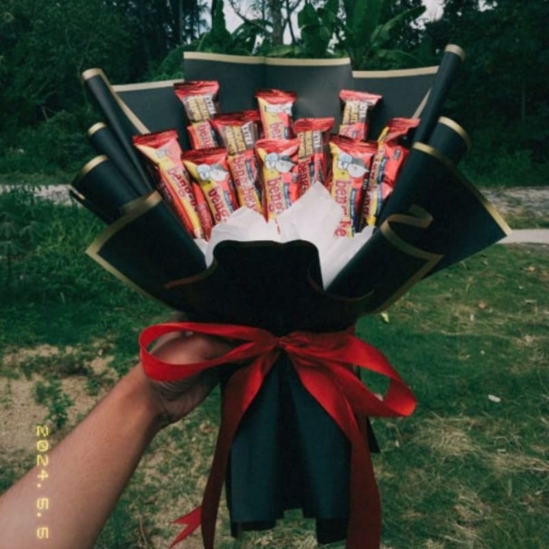 Jual Bucket Jajan jajanan Snack Custom untuk Wisuda/Pernikahan/Ulang ...