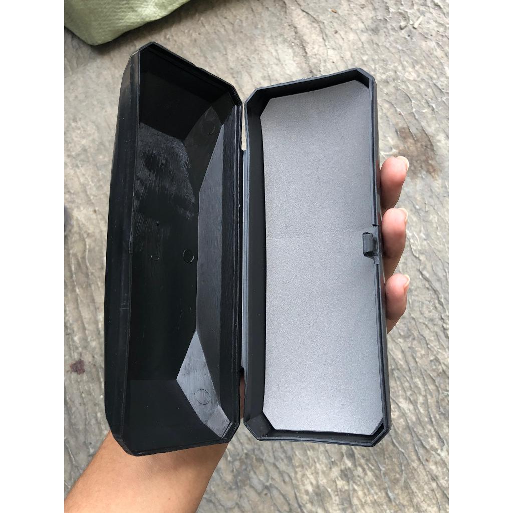Jual BOX KACAMATA KOTAK POLOS BARU (HITAM) | Shopee Indonesia