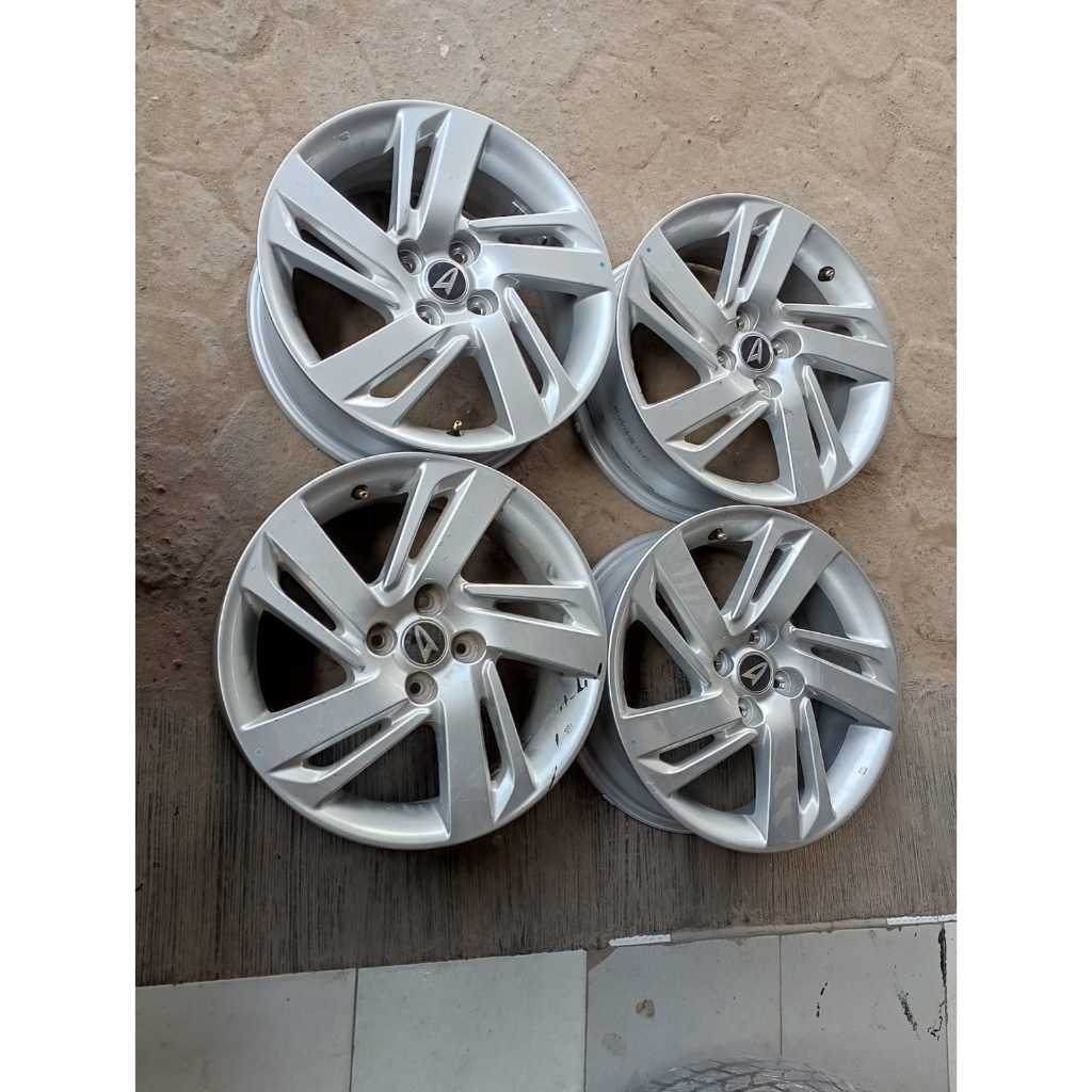 Jual velg mobil bekas raize/rocky ring 16 baut roda 4x100 cocok buat agya,calya,yaris | Shopee ...
