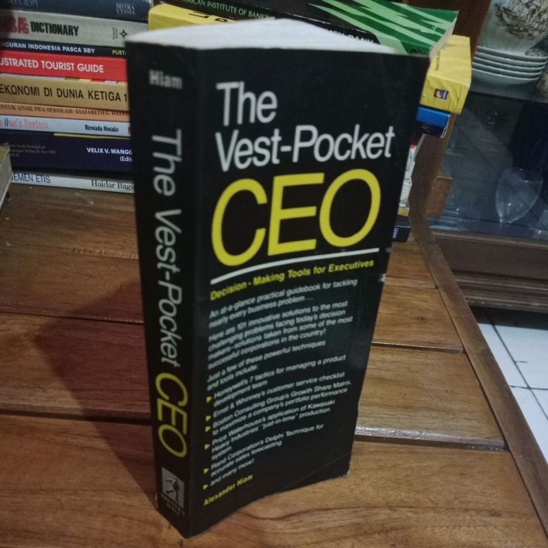 Jual THE VEST-POCKET CEO - ALEXANDER. HIAM | Shopee Indonesia