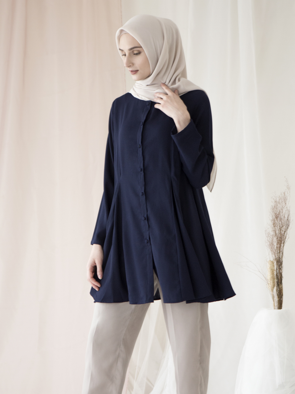 Jual Wiyana by Aska Label - Basic Blouse Wanita Muslim Full Kancing warna Lilac, Navy, Taupe ...