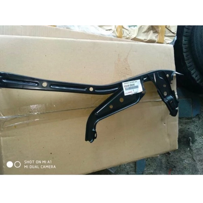 Jual tiang lock kap mesin Inova 2011-2012 original | Shopee Indonesia