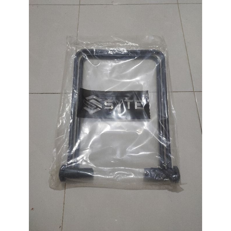 Jual stand display paddock parkir sepeda standar segitiga SYTE | Shopee ...
