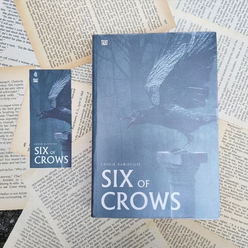 Jual Six of Crows (SoC) - Leigh Bardugo [PRELOVED - COVER LAMA ...