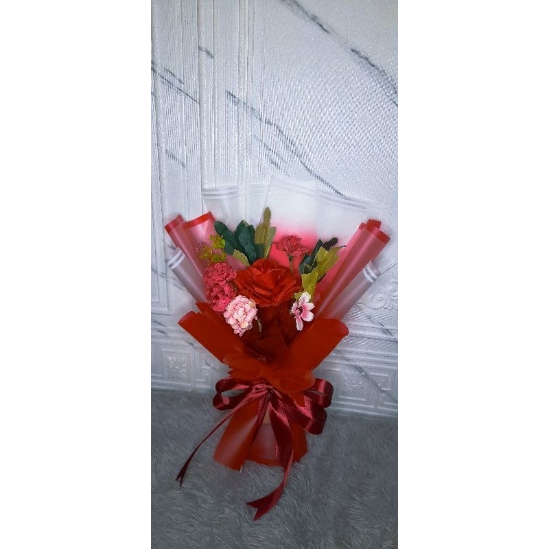 Jual buket bunga merah murah 35ribuan (ready stok) | Shopee Indonesia