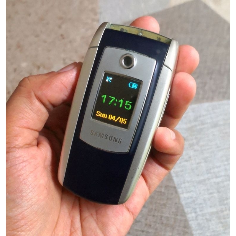 Jual Hp jadul Samsung Sgh E700 flip original hp unik hp langka | Shopee Indonesia