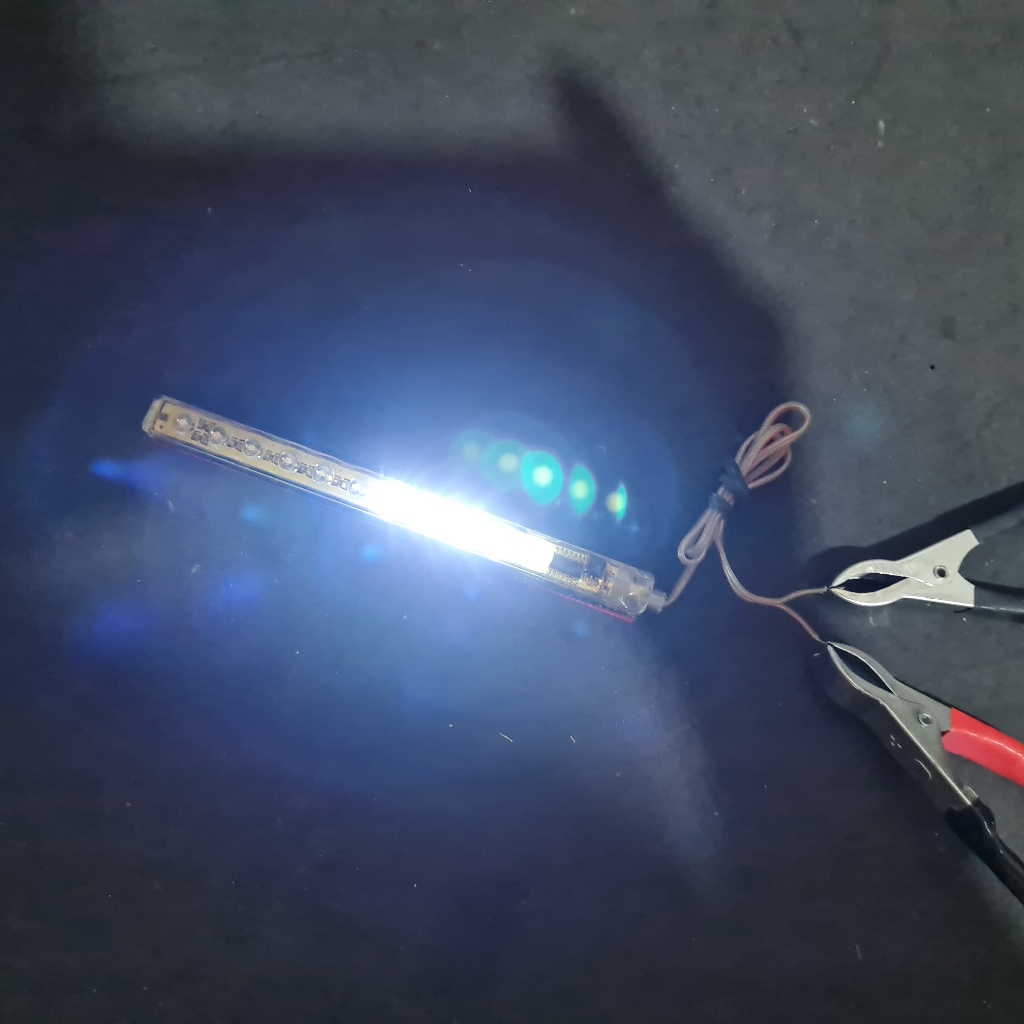Jual Lampu Variasi Motor LED Running Light Strip 14 cm - Putih | Shopee ...