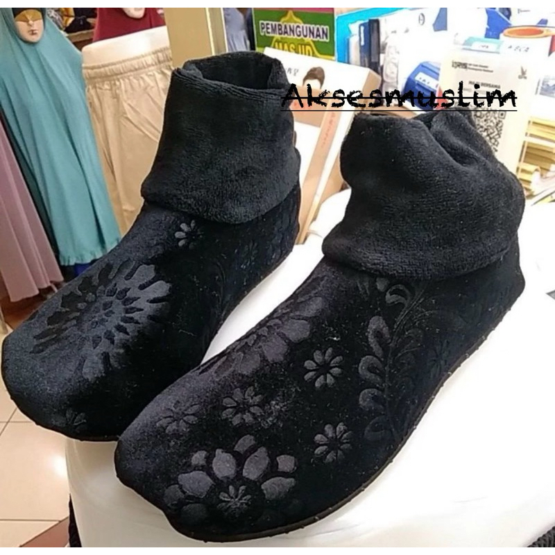 Jual Sepatu Tawaf Tinggi Kaos Kaki Tawaf Wanita Tinggi Perlengkapan ...