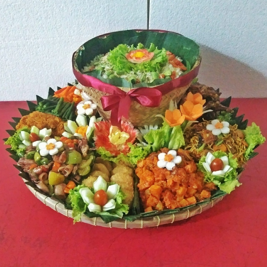 Jual Nasi Liwet Bakul Khas Sunda Paket Menu Lengkap Porsi Bervariasi ...