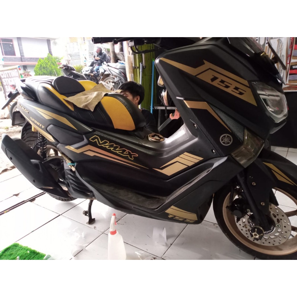 Jual stiker cutting variasi yamaha nmax old striping variasi real pic ...