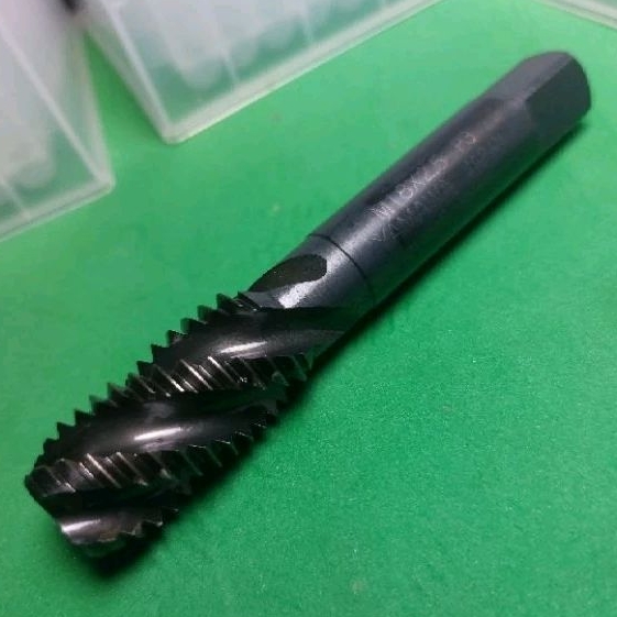 Jual Tap YAMAWA sp M18x2,5 seken tap spiral M18x2,5 YAMAWA | Shopee Indonesia
