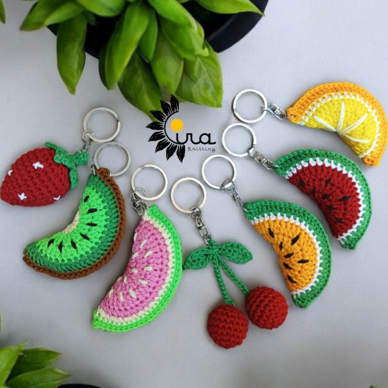 Jual gantungan kunci buah buahan amigurami rajut knitting ji | Shopee Indonesia