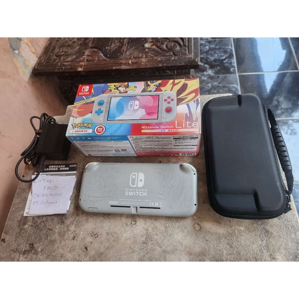 Jual Nintendo Switch Lite Pokemon Sword Shield Limited Edition Fullset ...