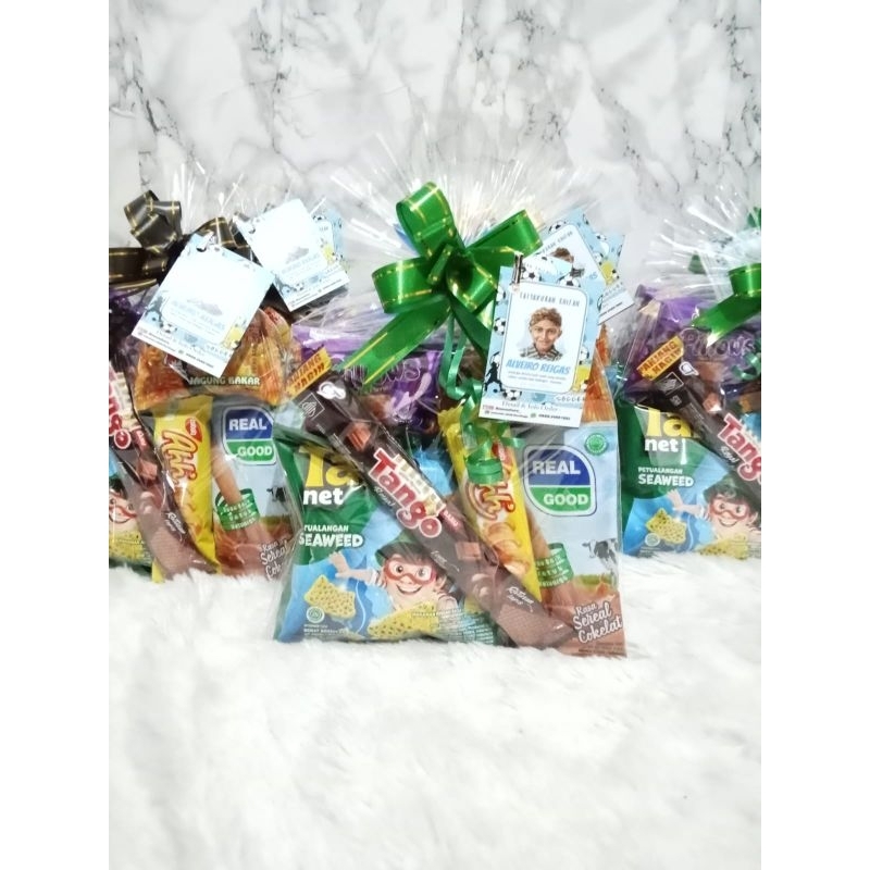 Jual Paket snack ultah || Bingkisan Snack kekinian || Paket ulang tahun ...