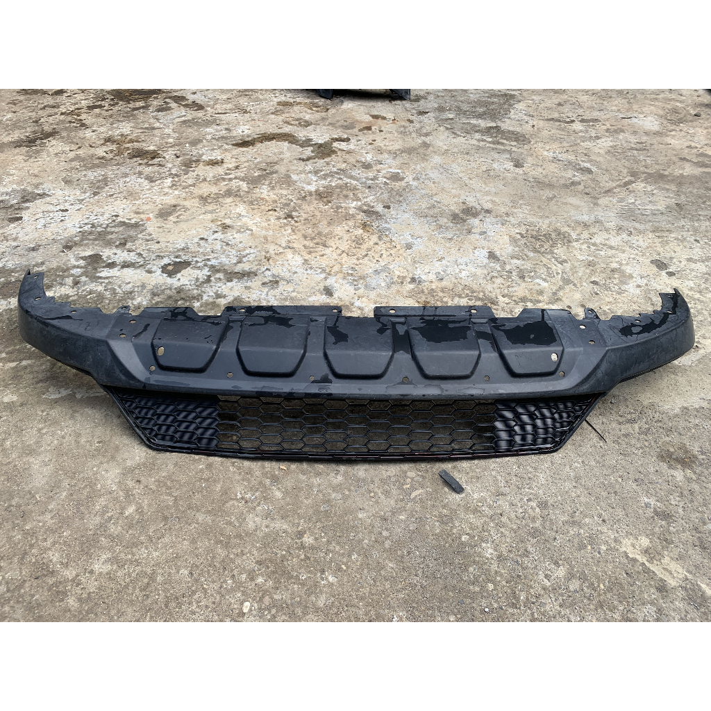 Jual Ram bawah Bumper bemper depan Honda BRV original (second) | Shopee ...