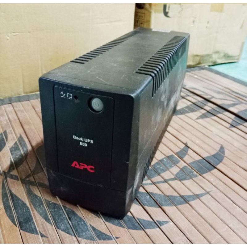 Jual box bekas ups apc ( hanya box ups 650va ) tidak ada trafo dan pcb ...