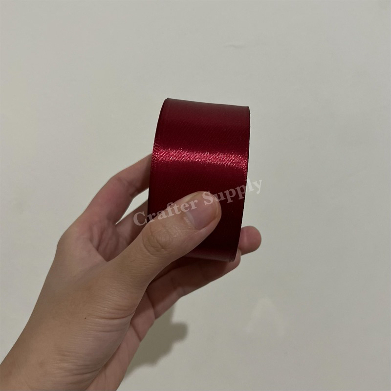 Jual (BACA DESKRIPSI) PITA SATIN MAROON PER ROLL / SATIN WARNA MERAH ...