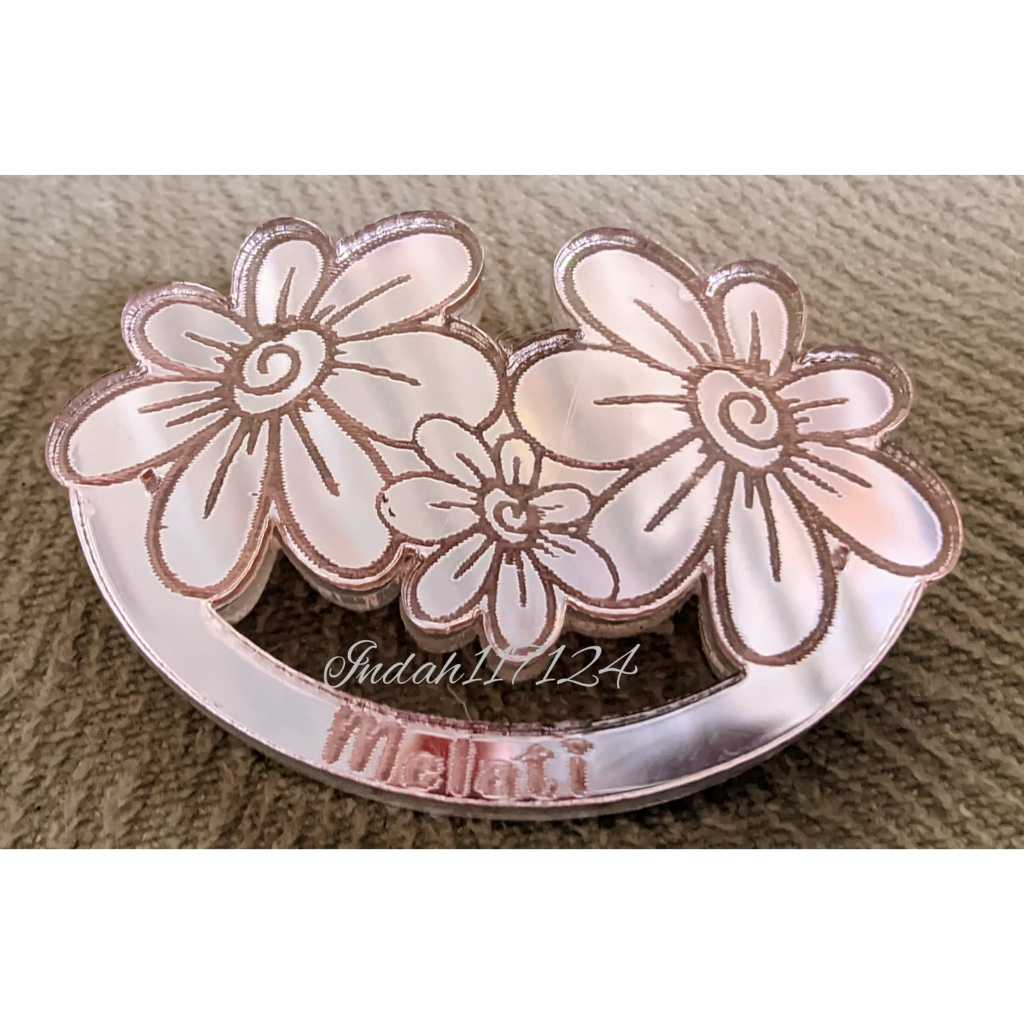 Jual BROSS BUNGA BUNGA MIX NAMA CUSTOM/PIN HIJAB AKRILIK | Shopee Indonesia