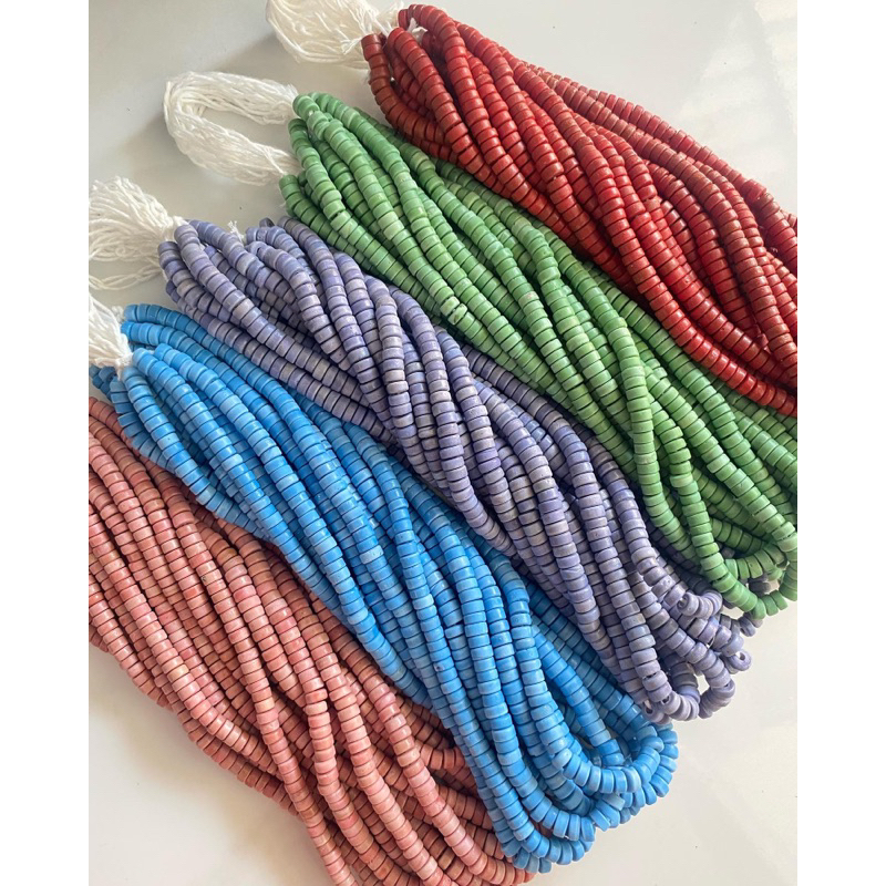 Jual Manik lapang / manik Kalimantan / manik Dayak / manik kaca jombang ...