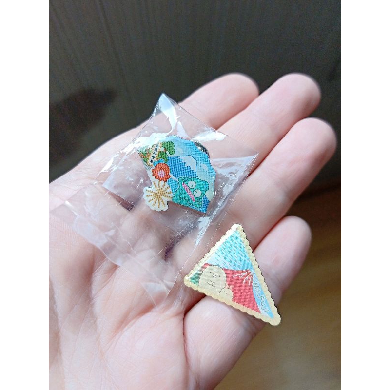 Jual Pin Sanx Mount Fuji Sumiko Hangyodon (Gacha) | Shopee Indonesia