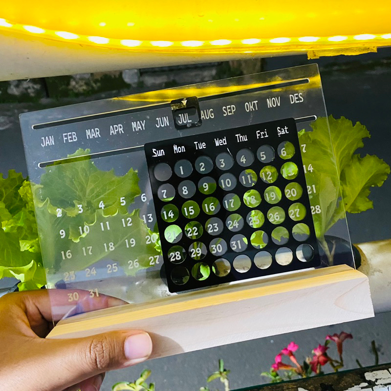Jual KALENDER AESTHETIC AKRILIK | KALENDER ABADI AKRILIK | KALENDER ...