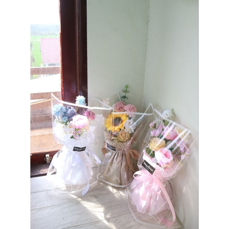 Jual BUKET BUNGA PALSU CLEAR WRAP BUKET | Shopee Indonesia
