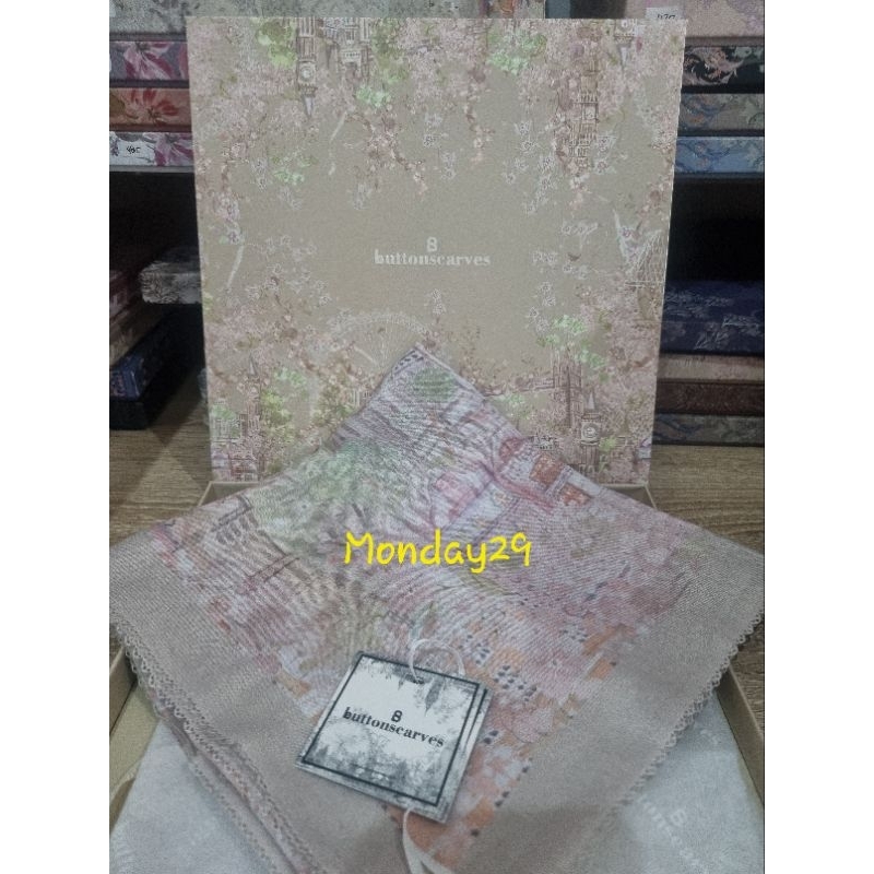 Jual Buttonscarves British 2 - Palace (disc 40rb shopee video) | Shopee ...