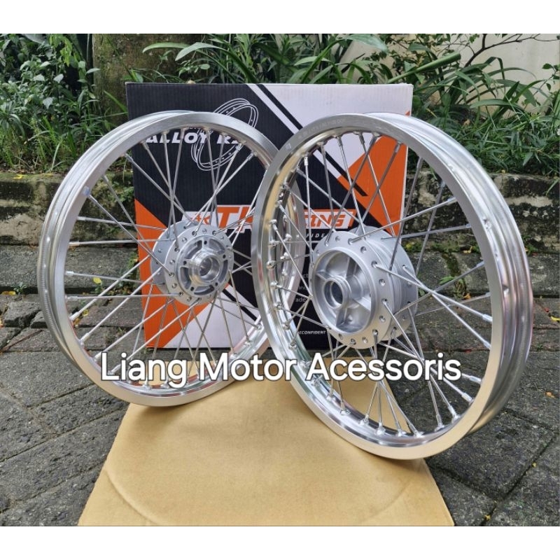 Jual Sepaket Velg TK Racing Ring 17 Tromol Set Jari2 - Astrea/Grand ...