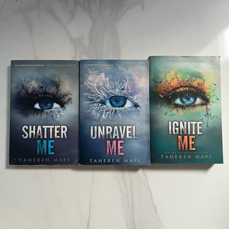 Jual Shatter Me Unravel Me Ignite Me set | Shopee Indonesia