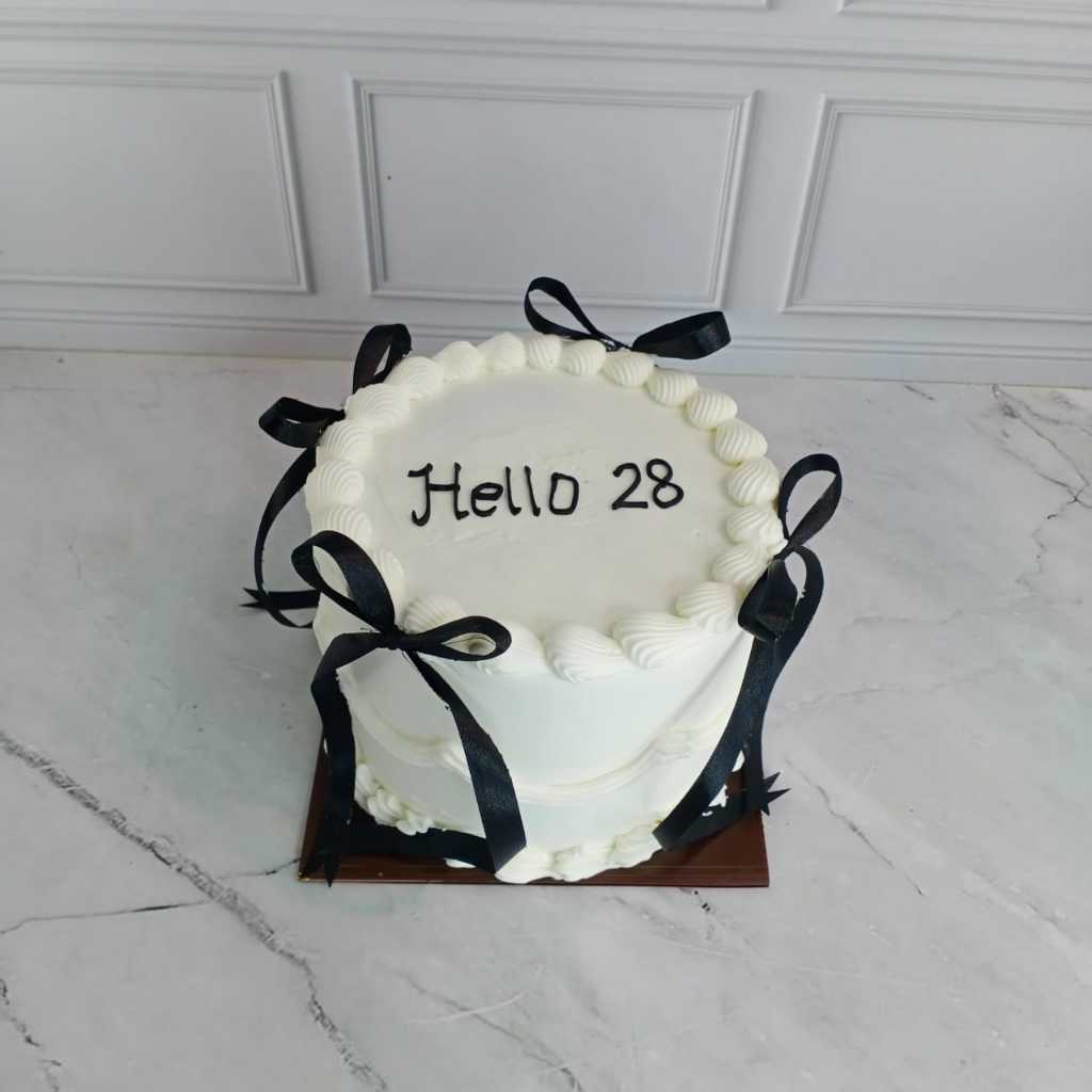 Jual Kue Ulang tahun/Birthday Cake/Kue Ultah Costum/Kue Ultah Simpel/Ribbon cake | Shopee Indonesia
