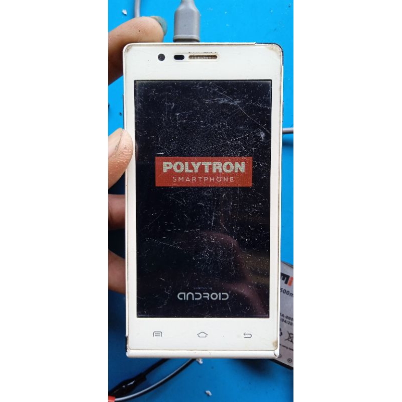 Jual HP Polytron 4g 450 White | Shopee Indonesia
