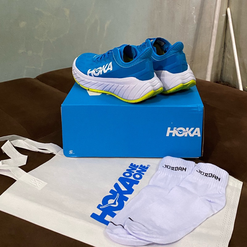 Jual SEPATU LARI HOKA BIRU YELLOW MODEREN DAN KEKINIAN REKOMENDASI ...