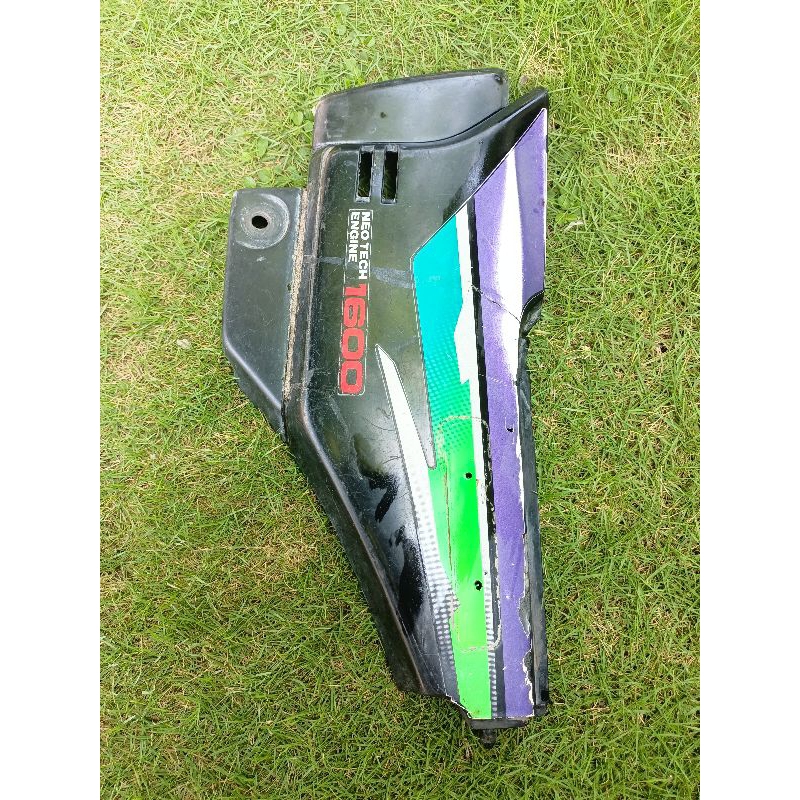 Jual tutup aki Honda GL PRO MAX kiri saja ORIGINAL | Shopee Indonesia