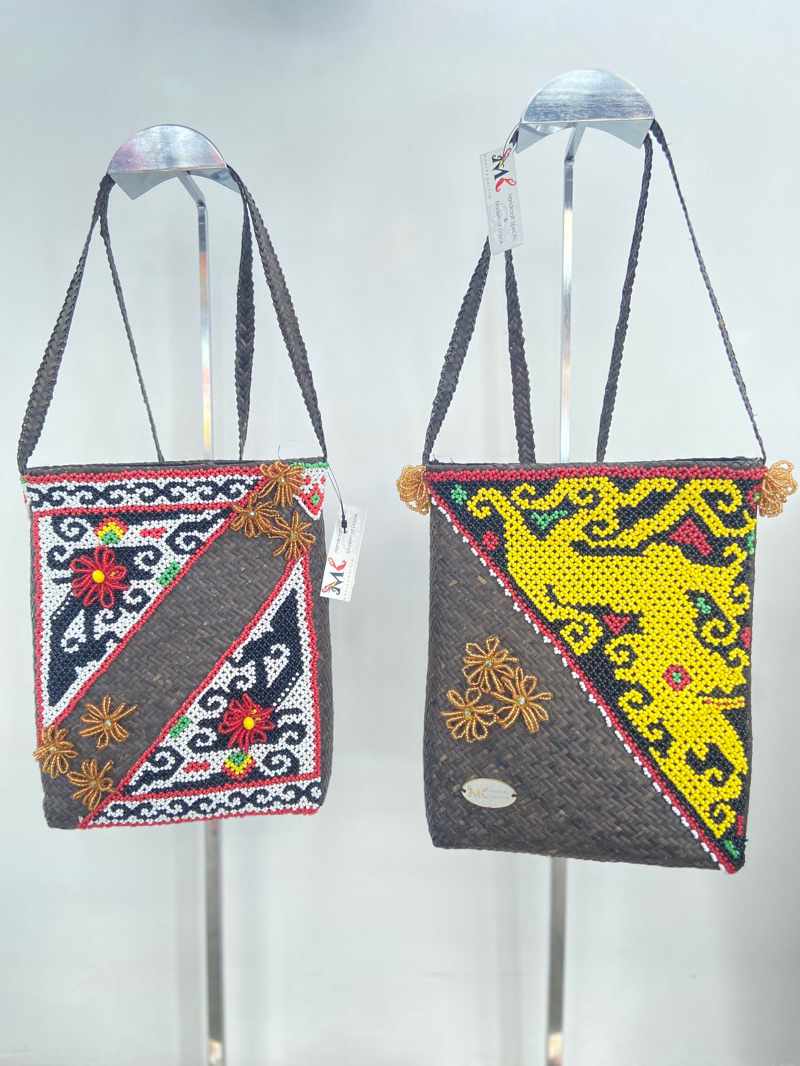 Jual Manika Kaltim - Sling Bag Rotan Manik Etnik Dayak Kalimantan Pria ...