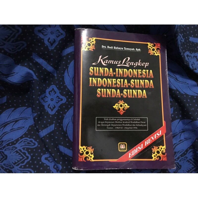 Jual Kamus Lengkap Sunda - Indonesia, Indonesia - Sunda, Sunda - Sunda ...