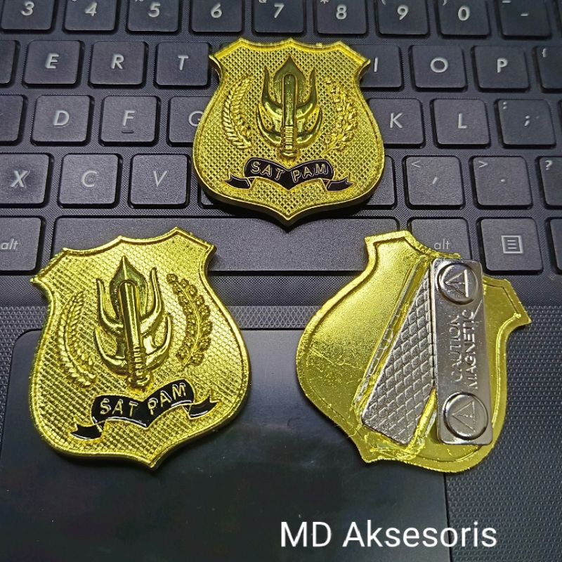 Jual Pin Kewenangan Satpam Gold Magnet Pin Satpam Security Gold Magnet ...