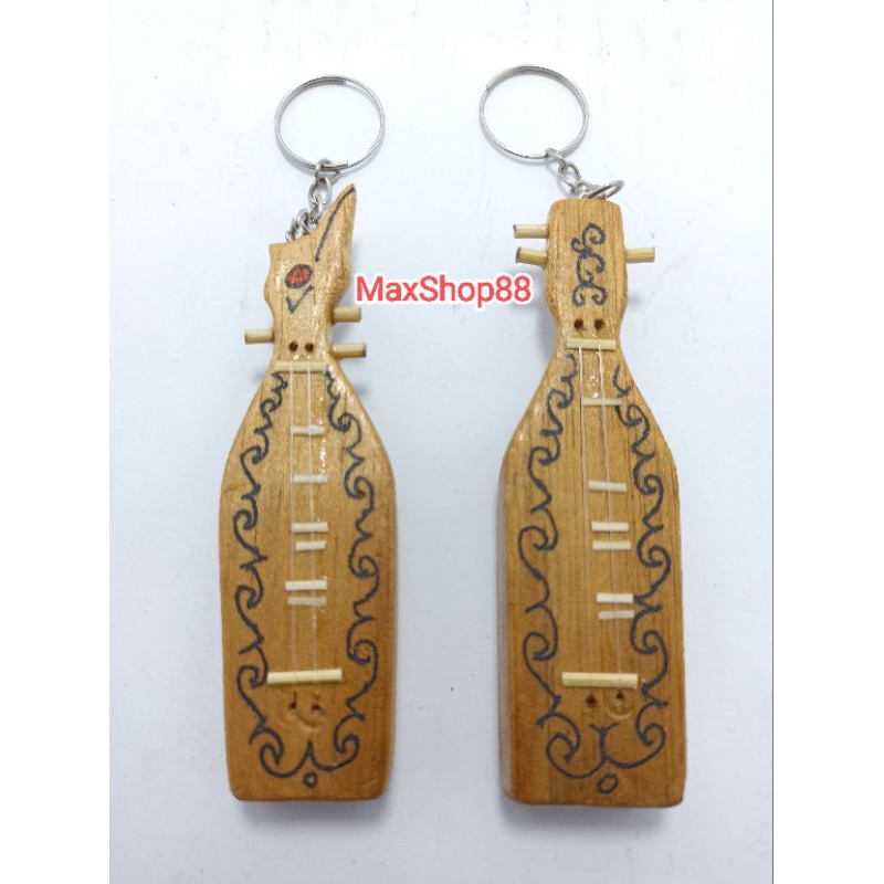 Jual Gantungan Kunci Bahan Kayu Motif Sape Dayak | Shopee Indonesia